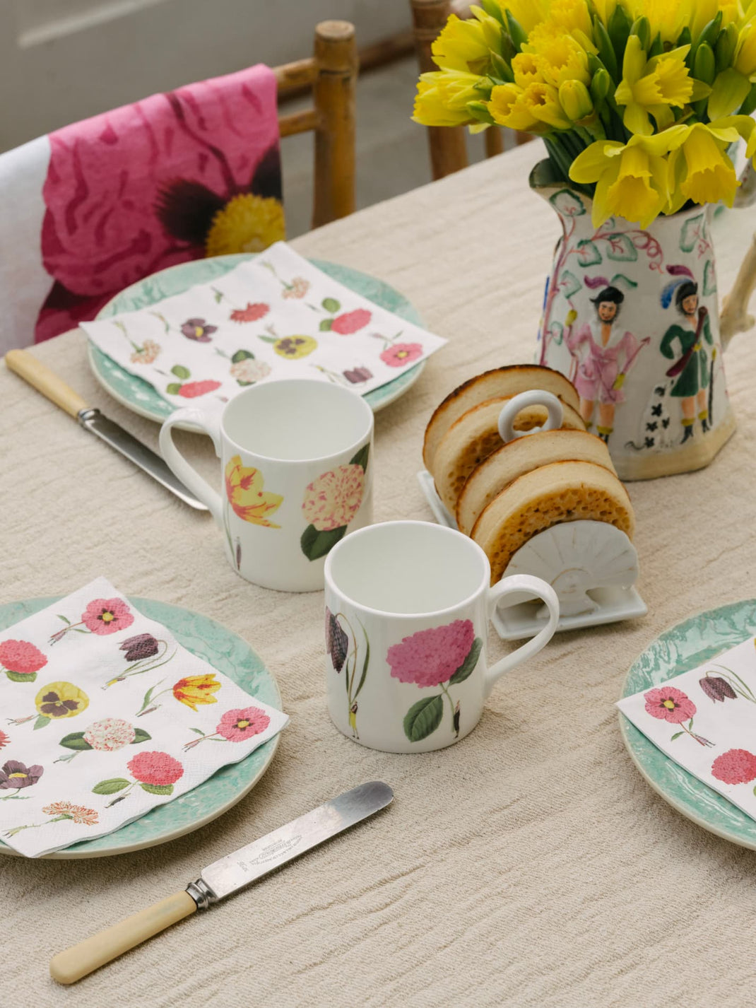 Laura Stoddart | About Us – Laura Stoddart Illustrator